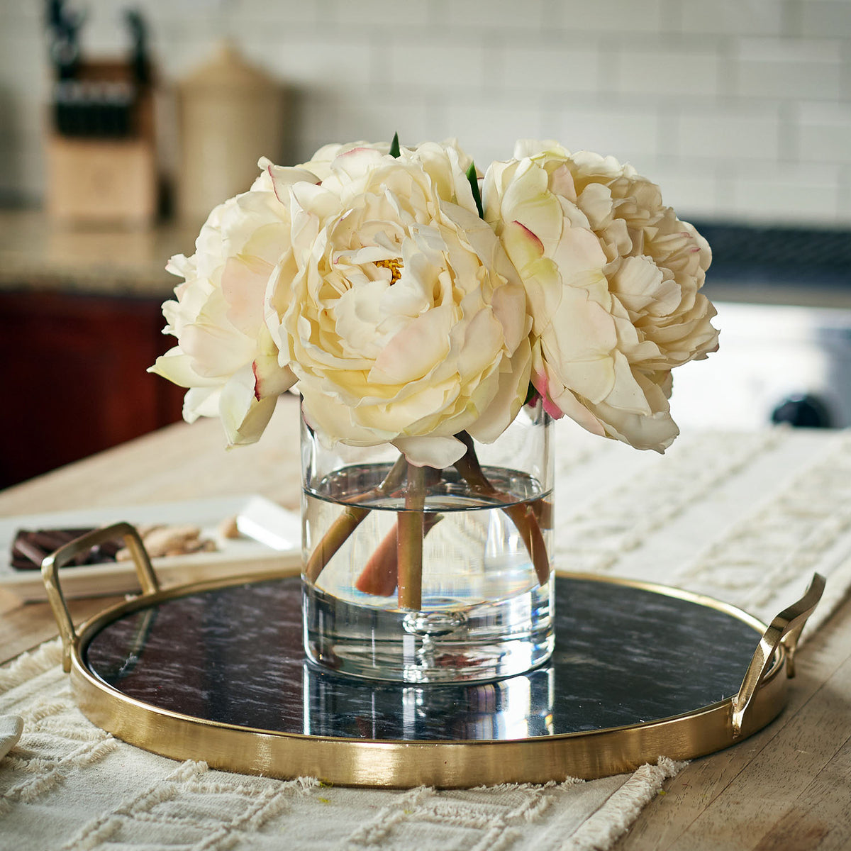 peony table arrangements