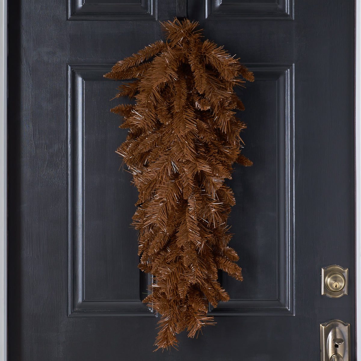 Deluxe Brown Pine Needle Large Teardrop Fall Swag Base – Darby Creek ...