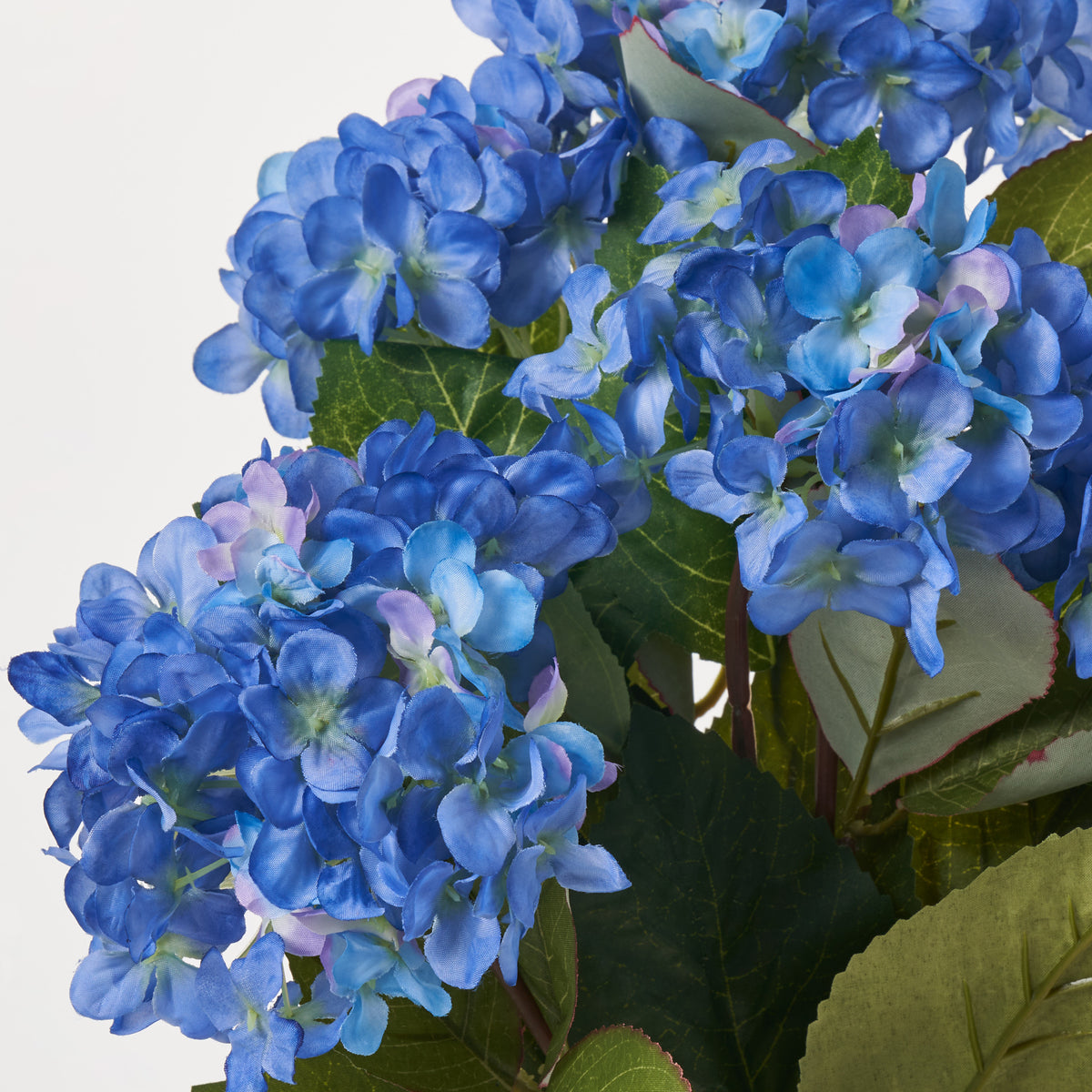Royal Blue Silk Hydrangea Blooms Bush Bouquet - 19" – Darby Creek Trading