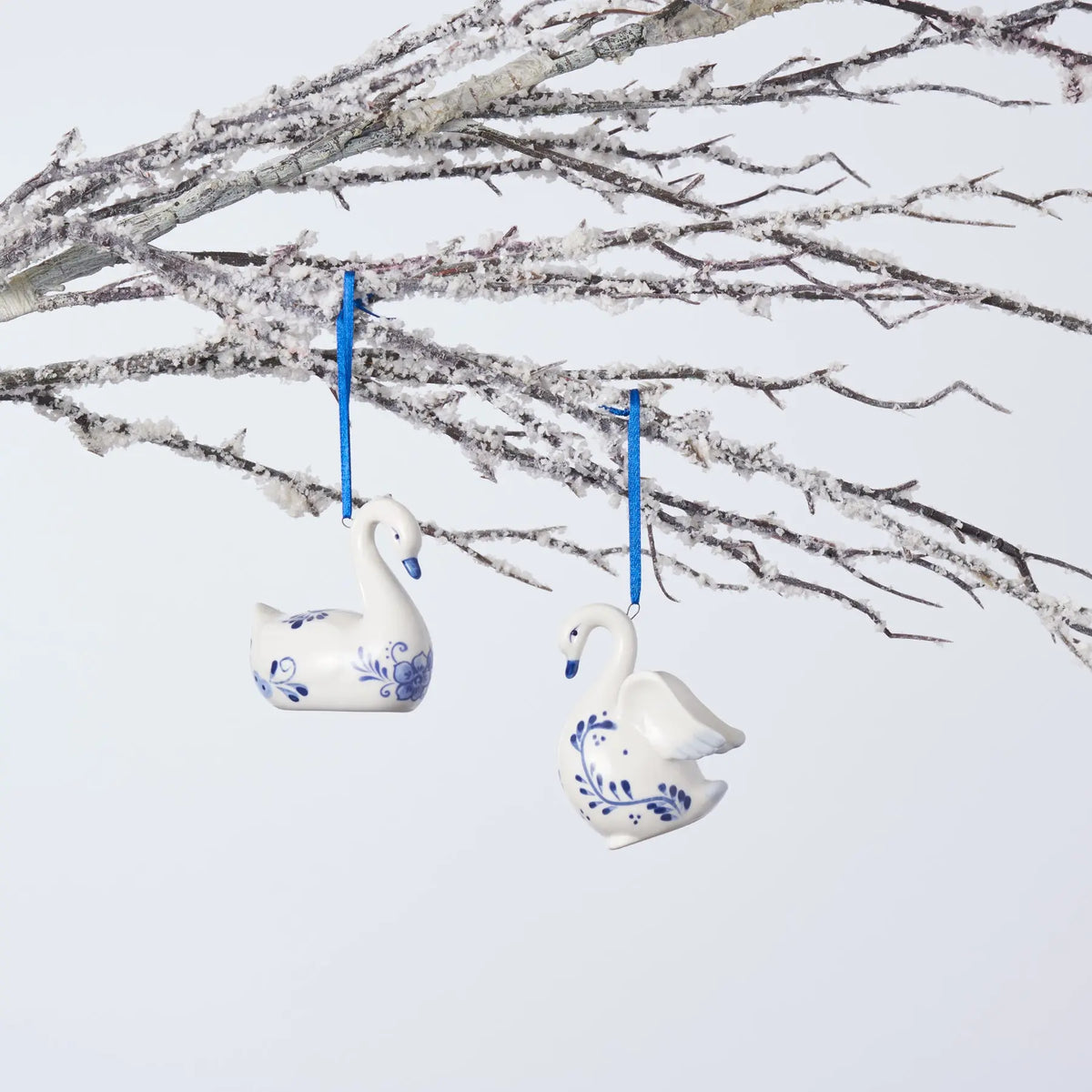 Indigo Blue & White Delft Porcelain Swan Holiday Christmas Ornament ...