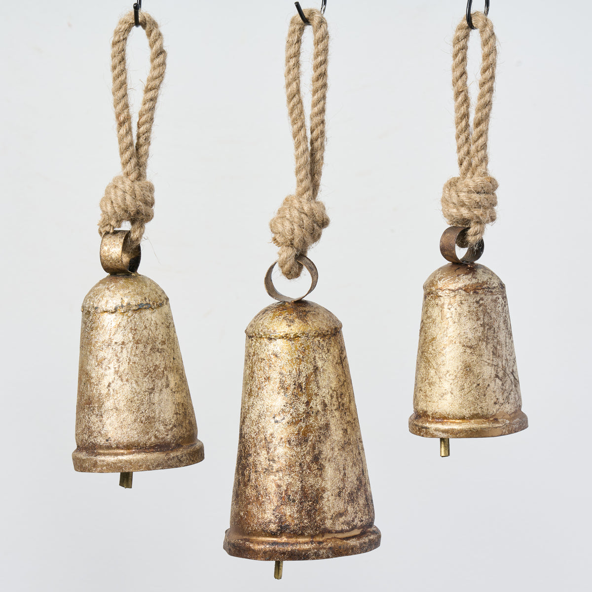 Rustic Antiqued Gold Metal Bells Hanging Holiday Ornament Trio – Darby ...