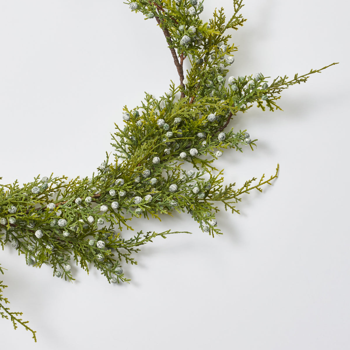Seeding Winter Juniper Berry Greenery Classic Christmas Garland Holida ...
