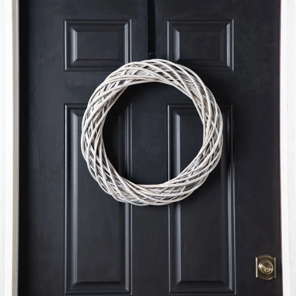 White Wash Wicker Willow Front Door Rattan Wreath Base 20" – Darby ...