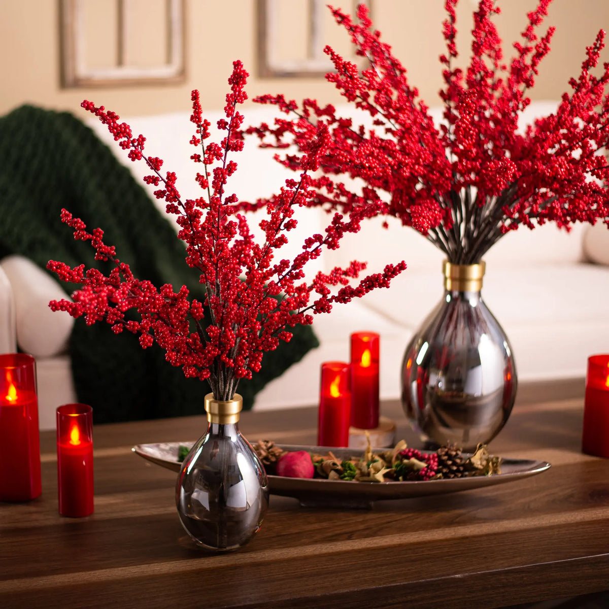 Red Ilex Berry Christmas Holiday Water Illusion Arrangement in Smoke ...