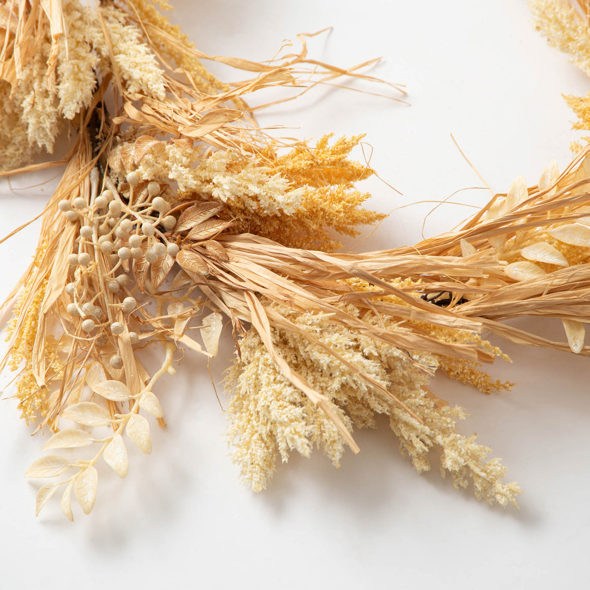 Dried-Look Autumn Grass Raffia & Fall Berry Mantel Garland Table Runne ...